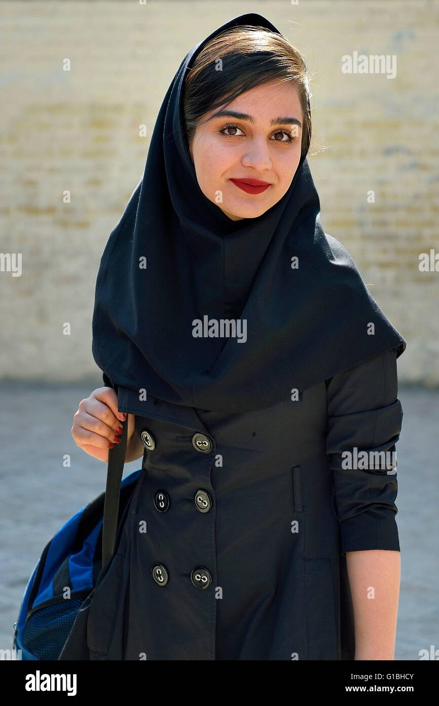 Jeune fille iranienne Banque de photographies et d’images à haute ...