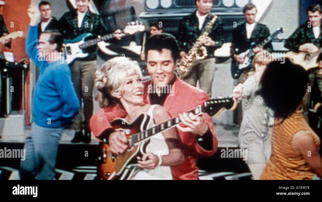 Speedway 1968 nancy sinatra elvis Banque de photographies et d’images à ...