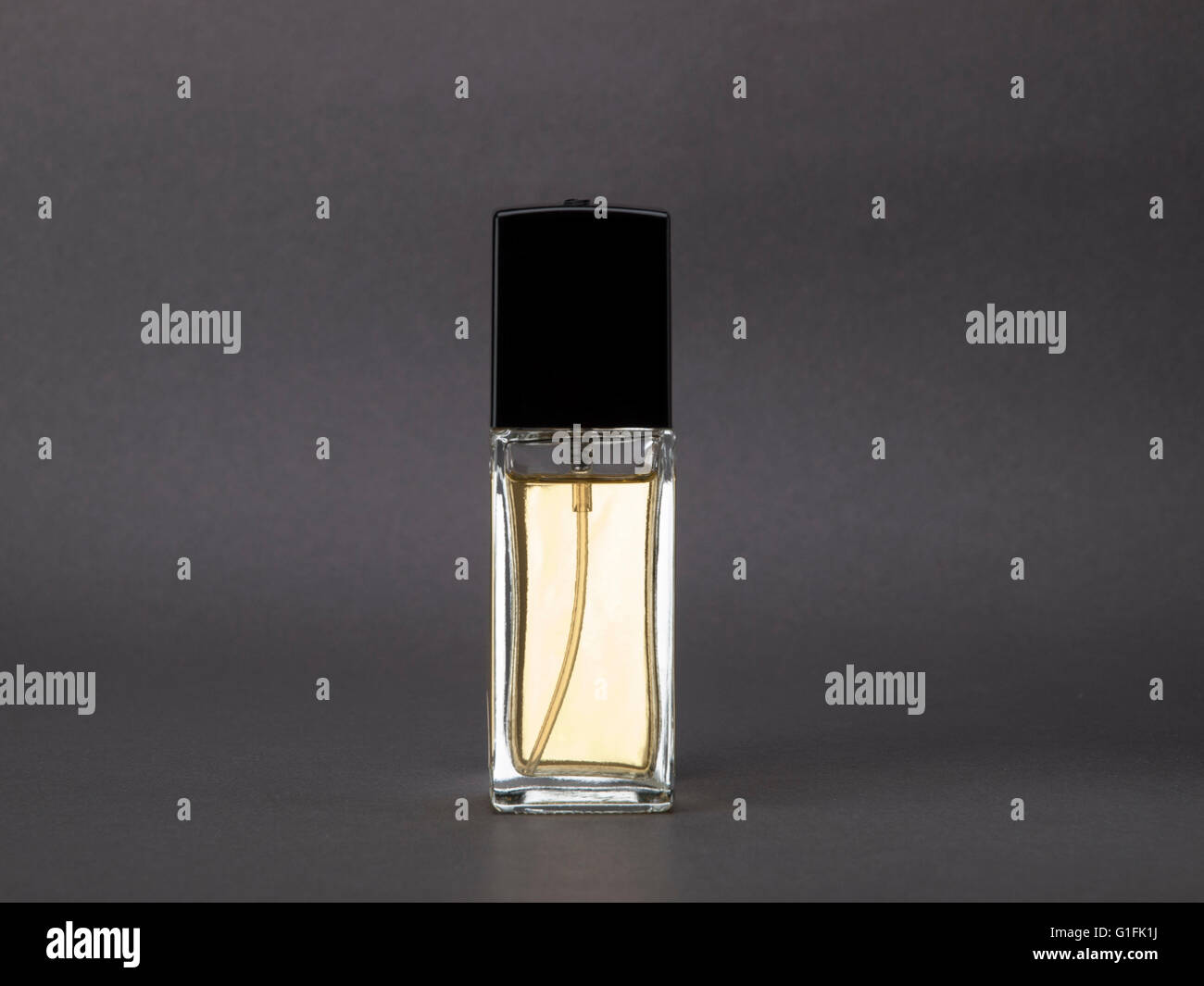 Parfum de cologne Banque de photographies et d’images à haute ...