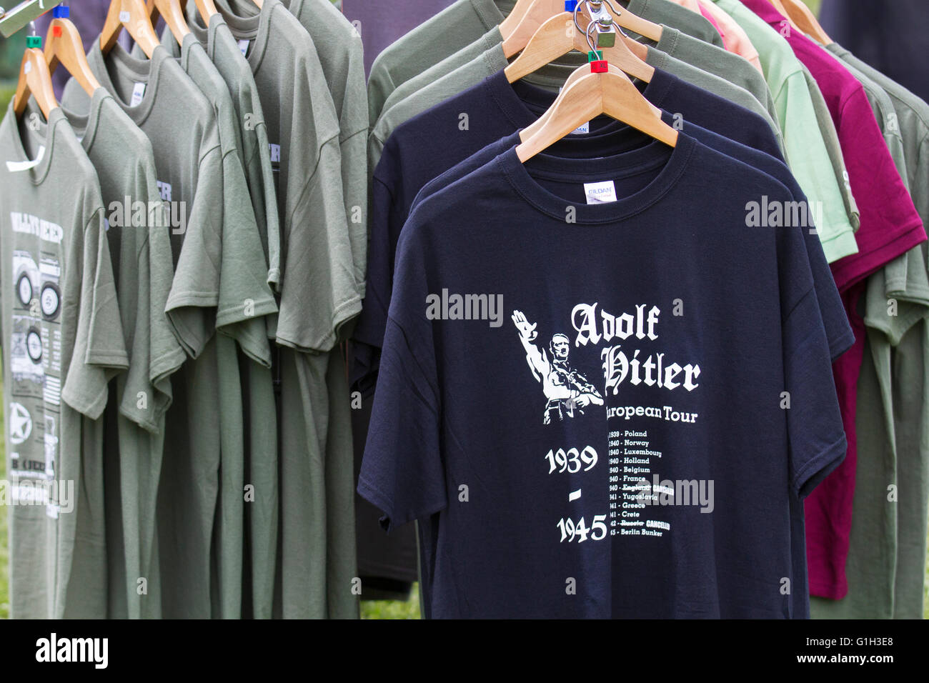 Adolf hitler in civilian clothes Banque de photographies et d’images à ...