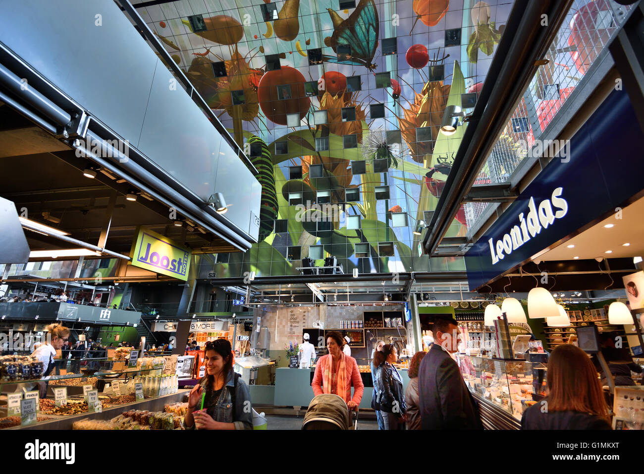 Halle du marché de rotterdam Banque de photographies et d’images à ...