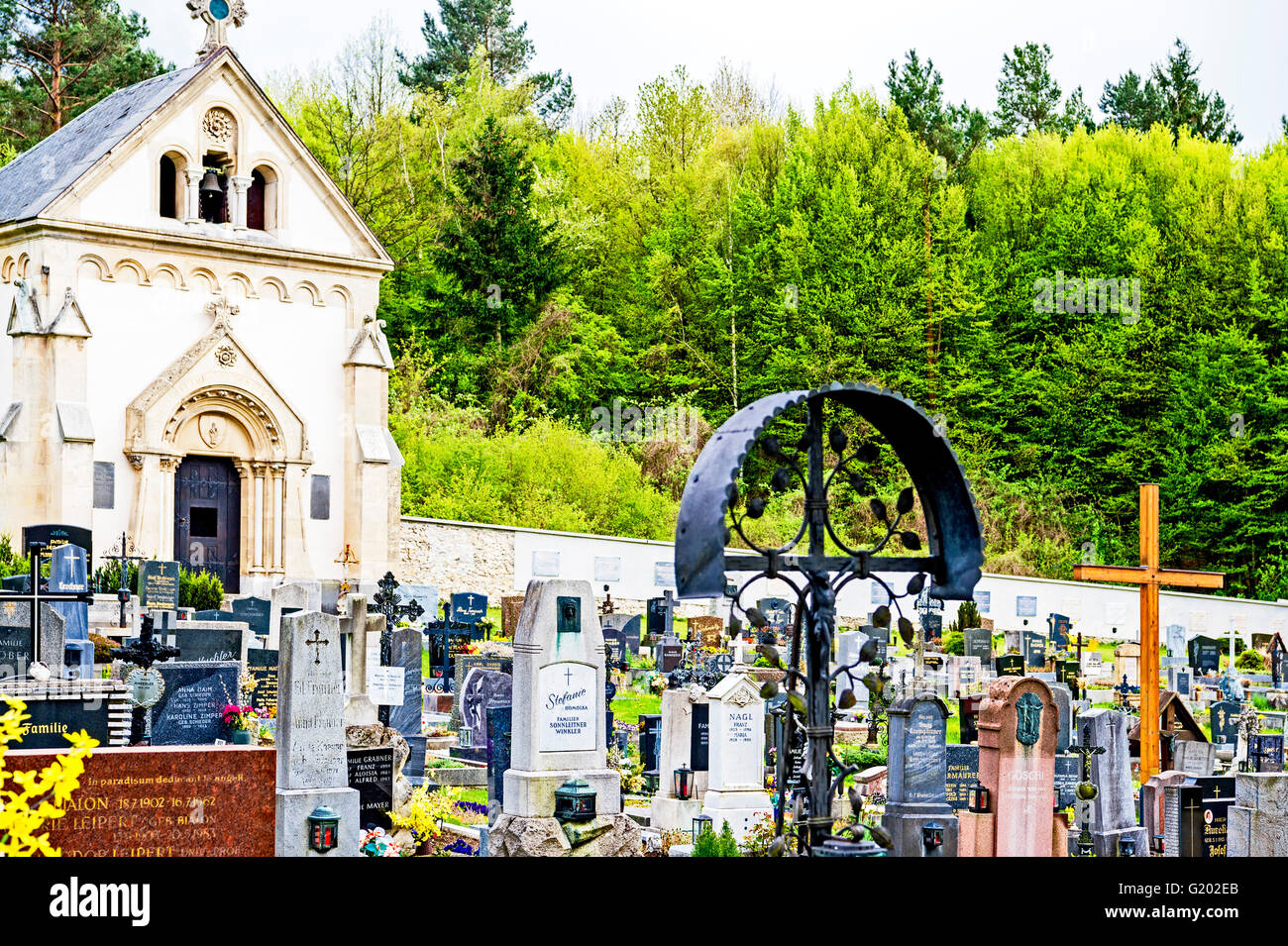 Tombe de Marie Vetsera (1871 - 1898), maîtresse du prince Rudolph ...