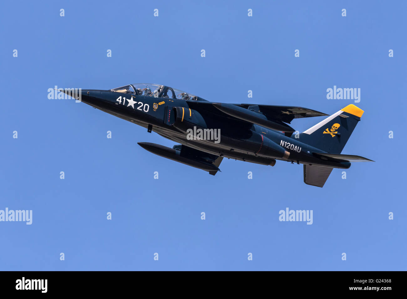 Jet trainer Banque de photographies et d’images à haute résolution - Alamy
