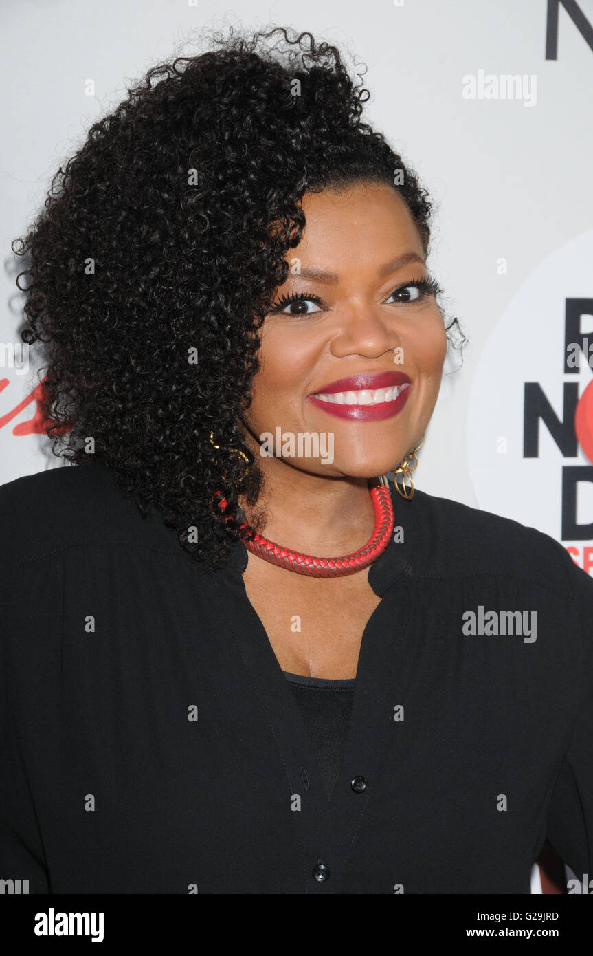 Yvette nicole marron Banque de photographies et d’images à haute ...