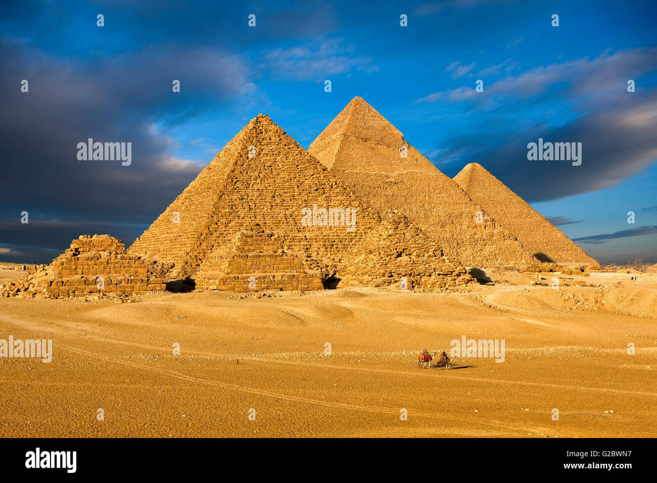 Les pyramides de gizeh Banque de photographies et d’images à haute ...