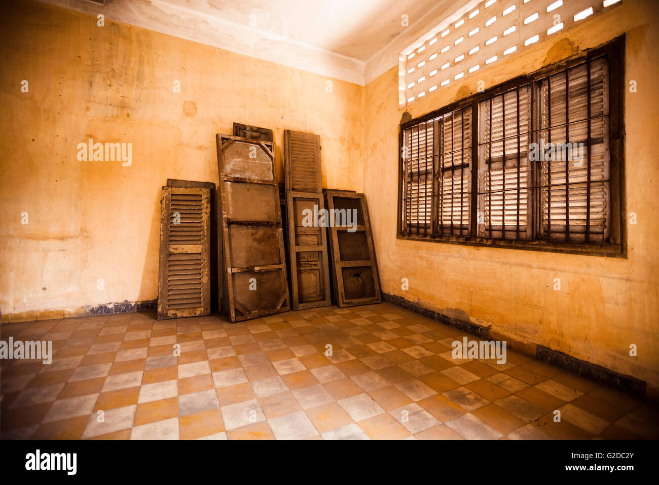 S21 prison Banque de photographies et d’images à haute résolution - Alamy