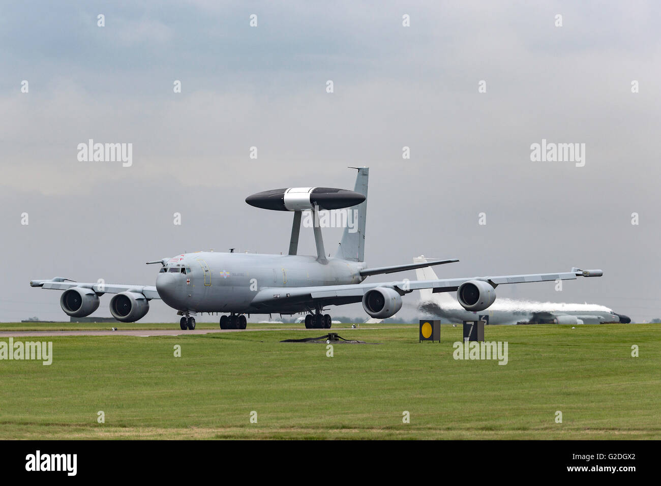 Royal Air Force Boeing E-3D'AEW1 Sentry Airborne early warning and ...