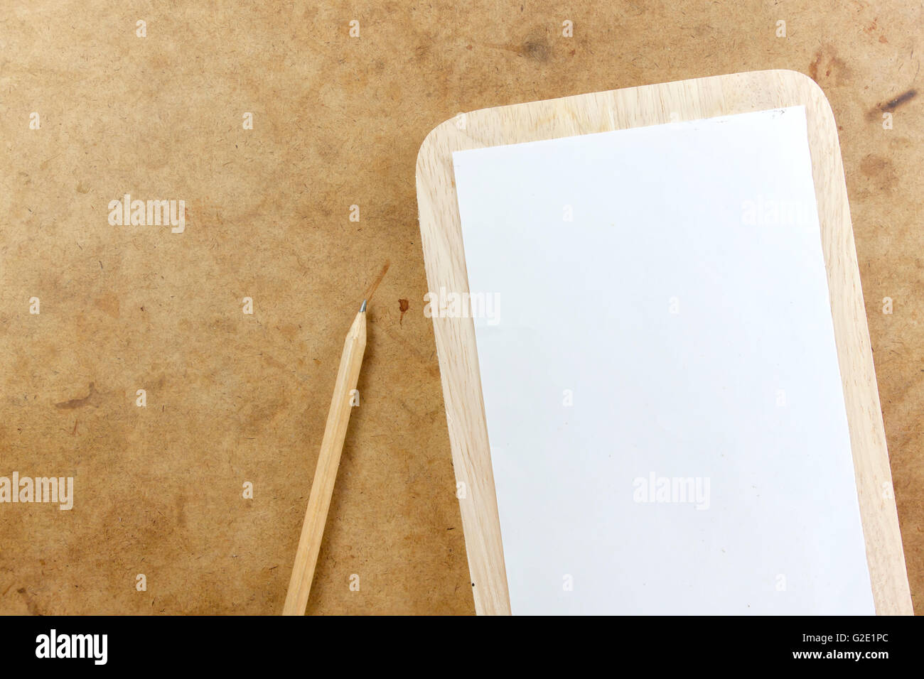 Note de papier vierge Banque de photographies et d’images à haute ...