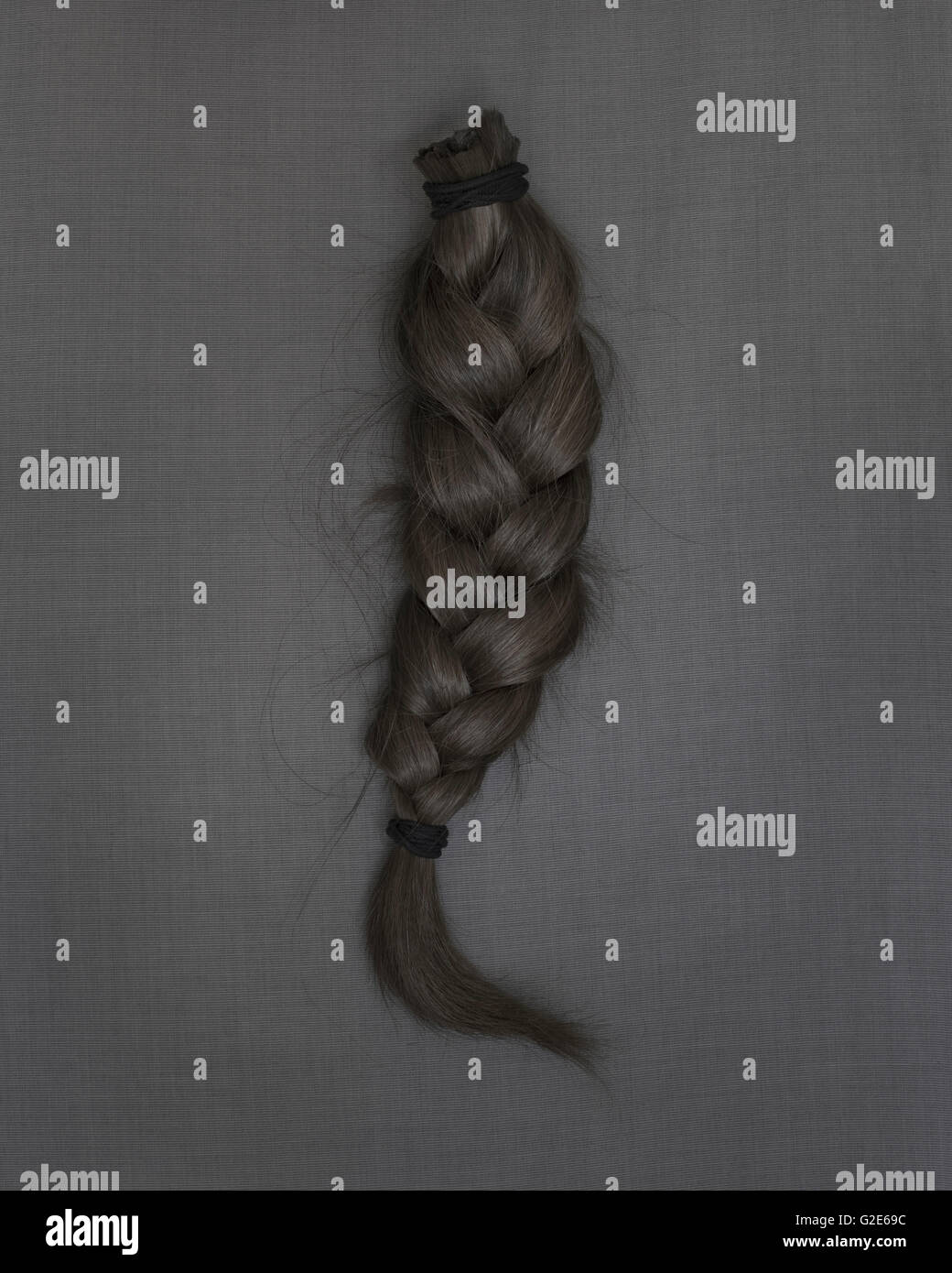 Couper la tresse Banque de photographies et d’images à haute résolution ...