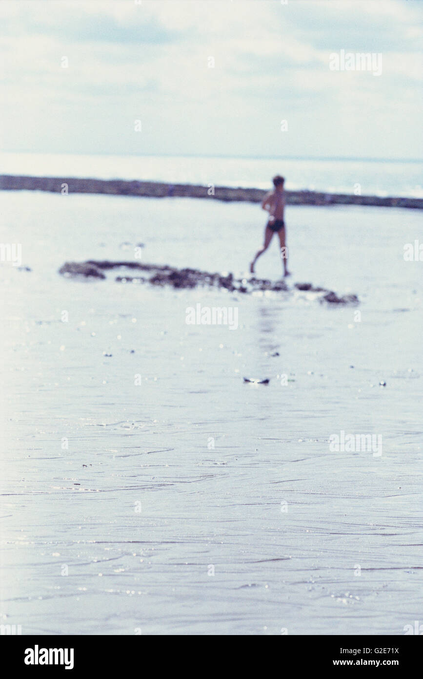 Speedo boy Banque de photographies et d’images à haute résolution - Alamy