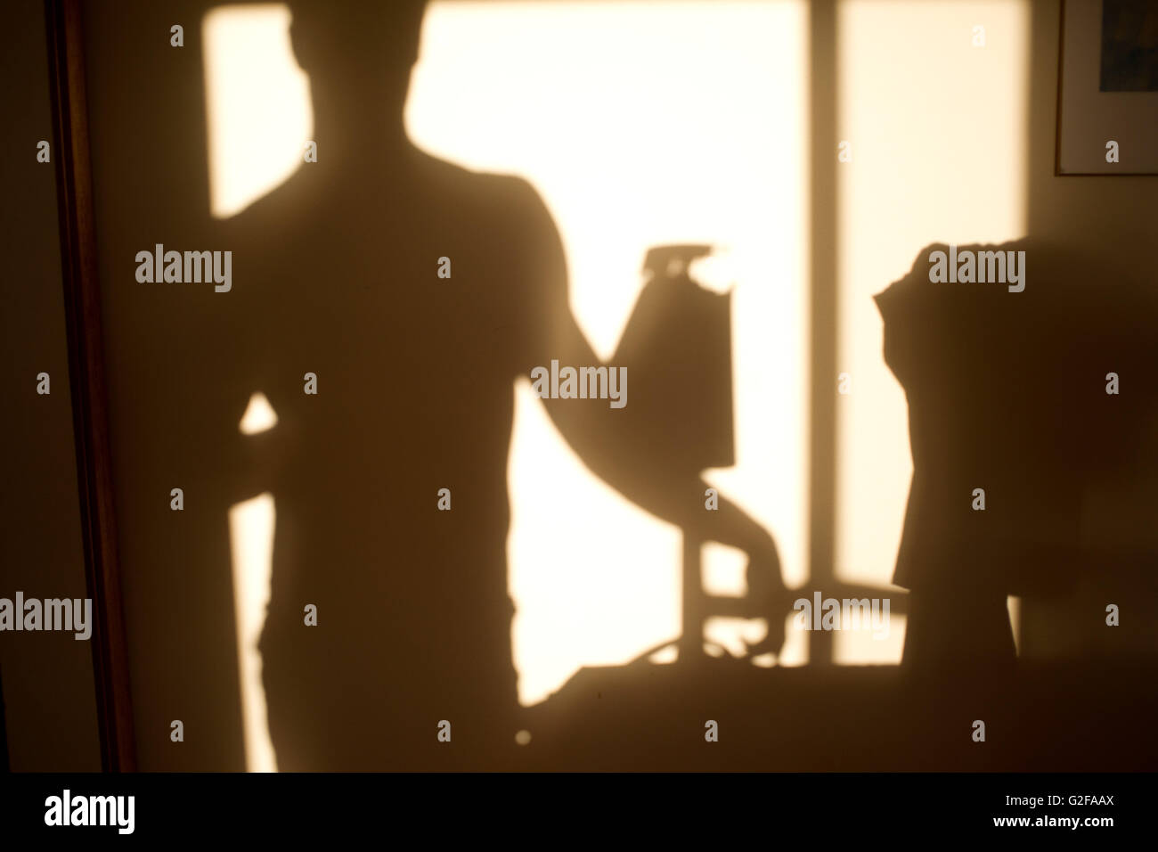 Ombre masculine Banque de photographies et d’images à haute résolution - Alamy