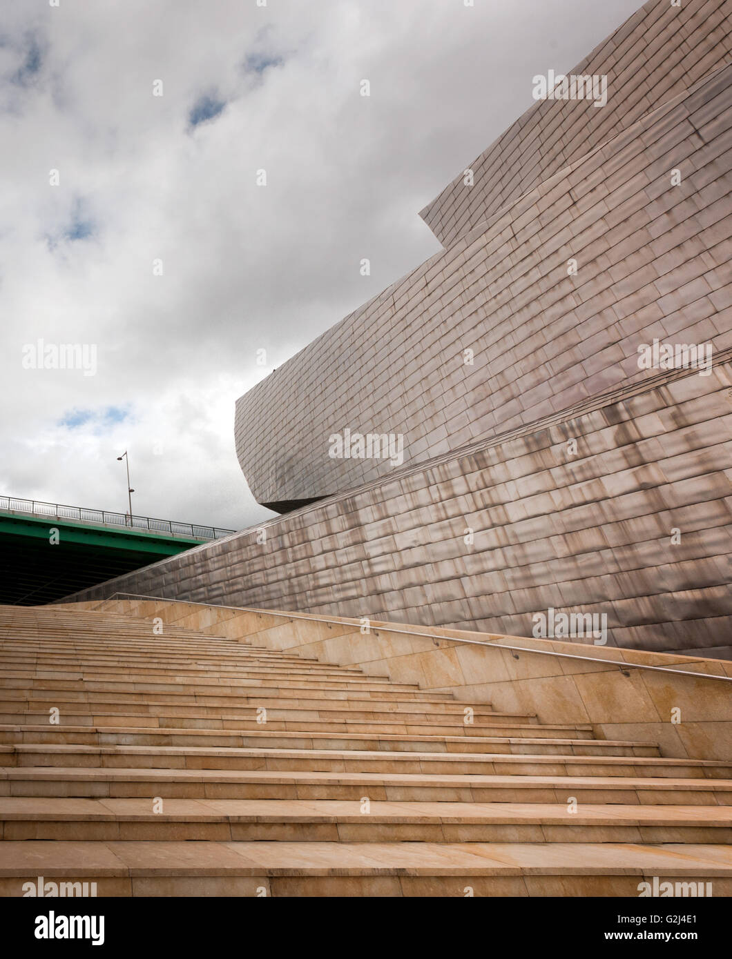 Steps of the guggenheim museum Banque de photographies et d’images à ...