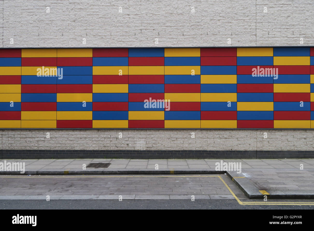 Jaune rouge Banque de photographies et d’images à haute résolution - Alamy