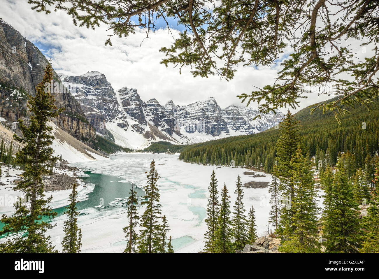 Moraine lake alberta canada Banque de photographies et d’images à haute résolution - Alamy