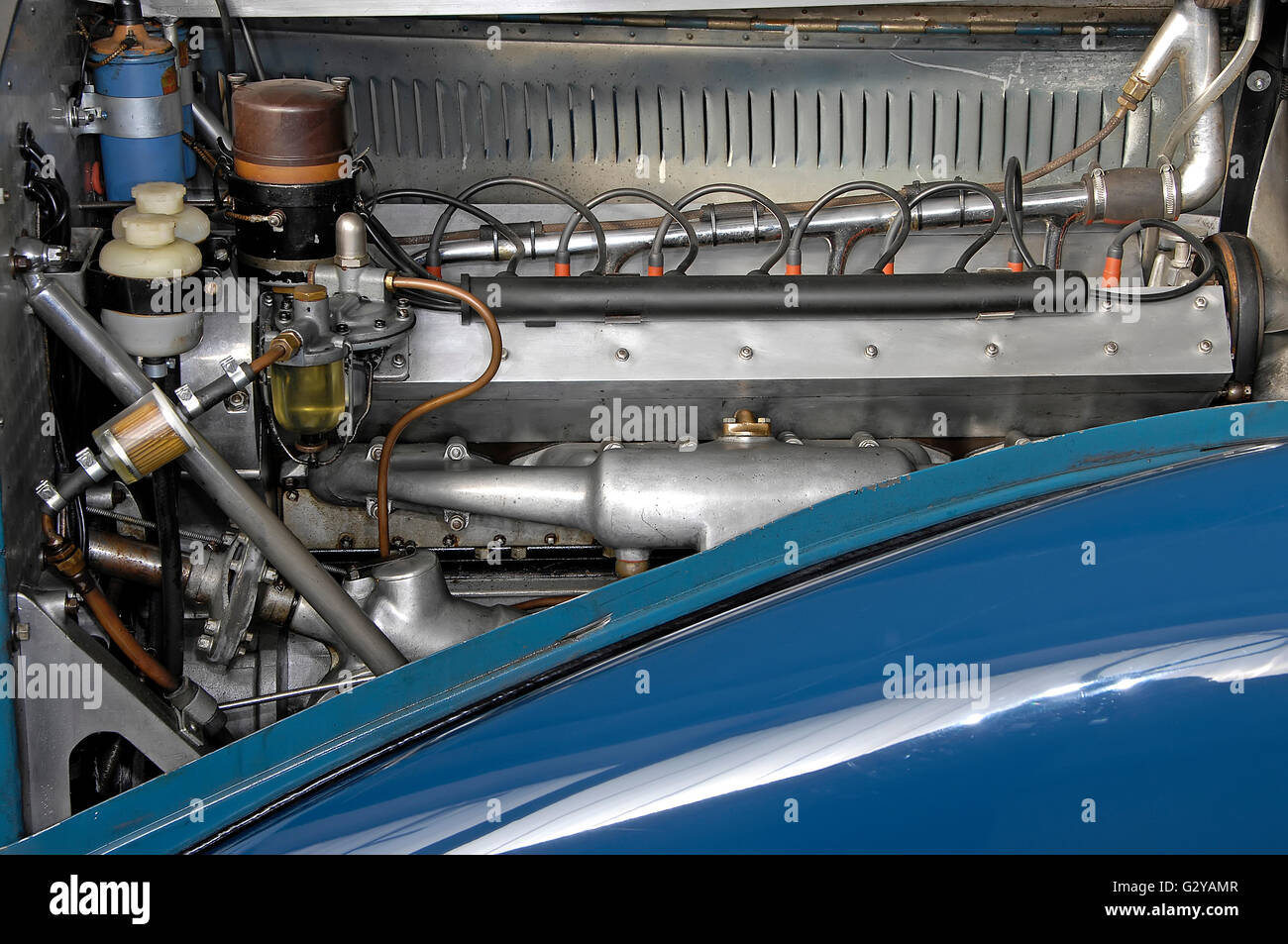 Bugatti engine Banque de photographies et d’images à haute résolution ...