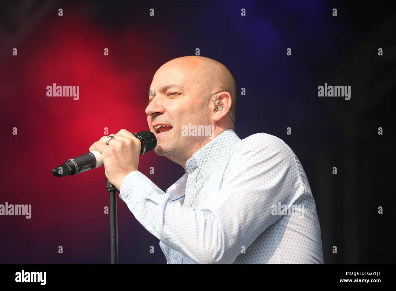 Kenny thomas Banque de photographies et d’images à haute résolution - Alamy