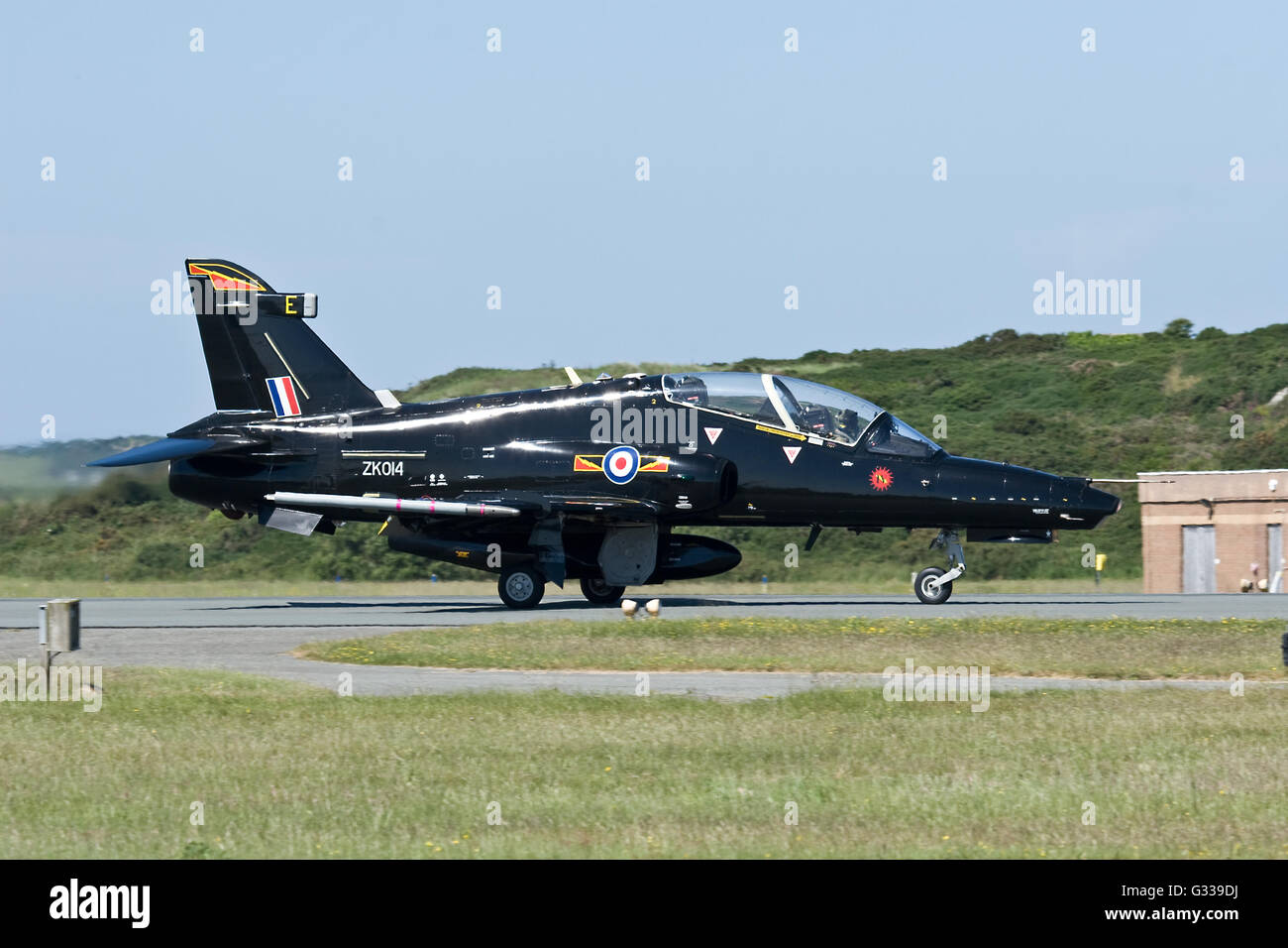 Faucon militaire jet Banque de photographies et d’images à haute ...