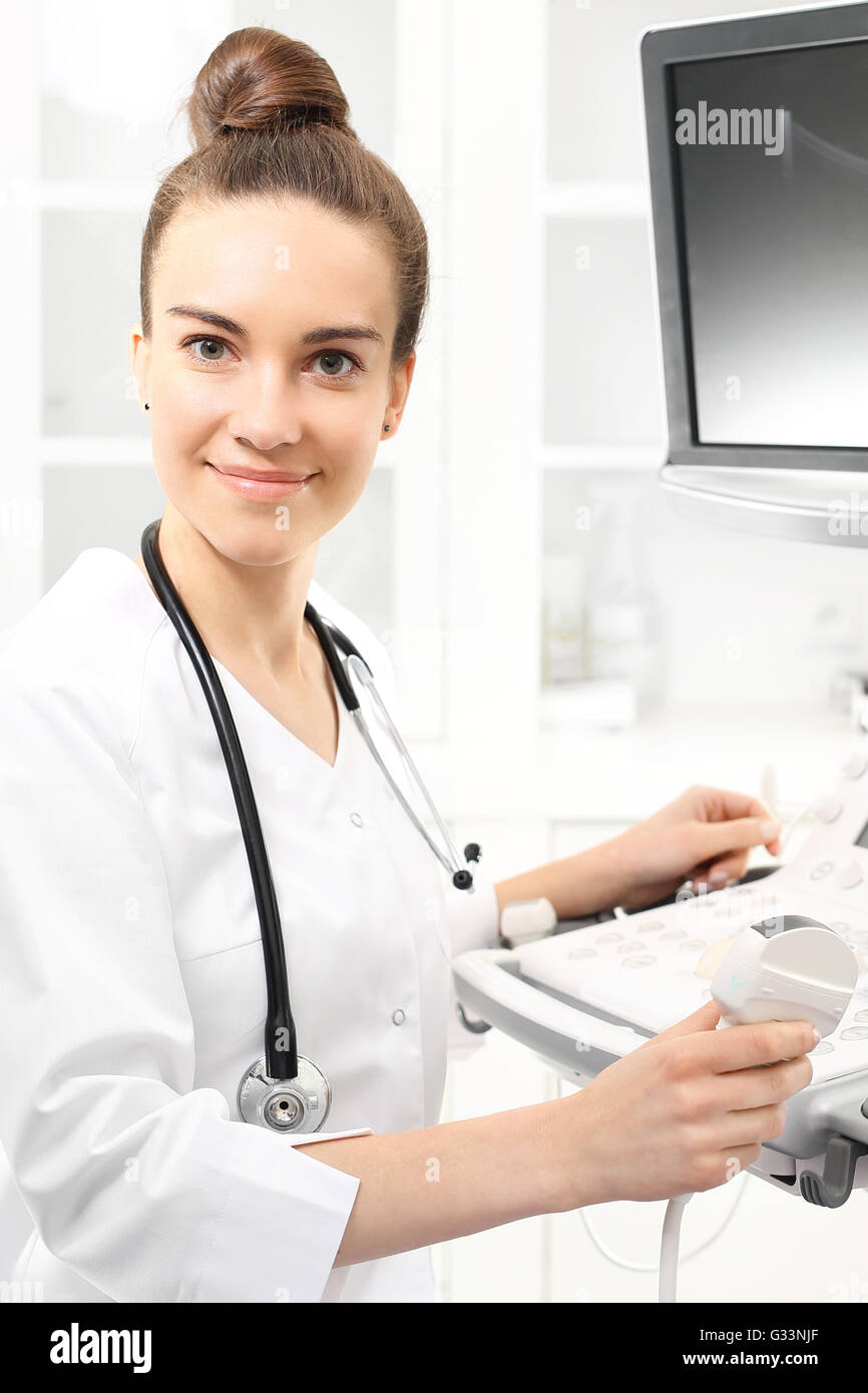 Examen par sonogramme Banque de photographies et d’images à haute ...