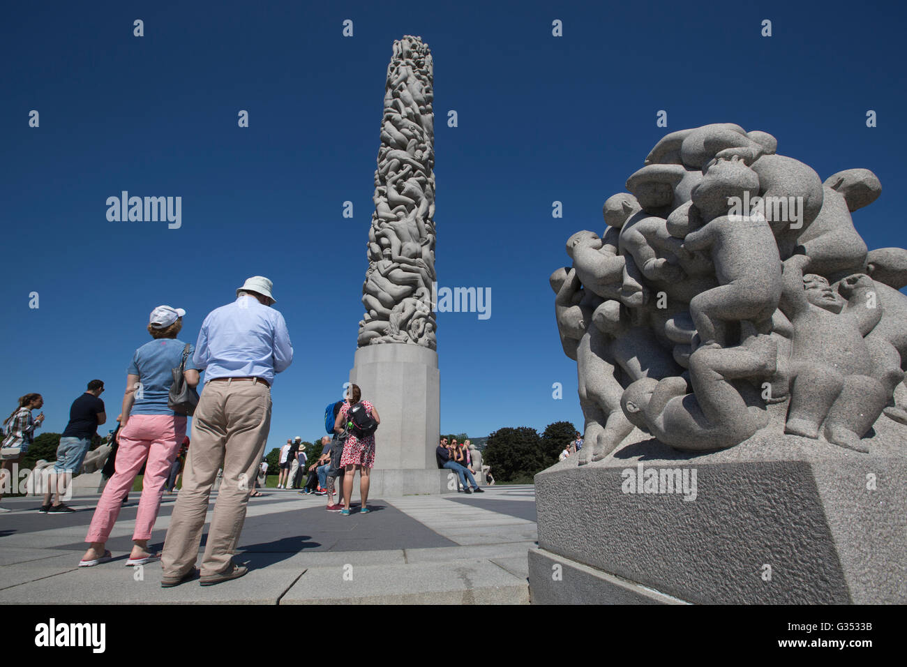 Parc de Sculptures de Vigeland, le plus grand parc de sculptures faites ...