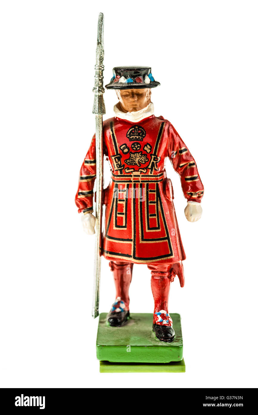 Beefeater guard in ceremonial uniform Banque de photographies et d ...