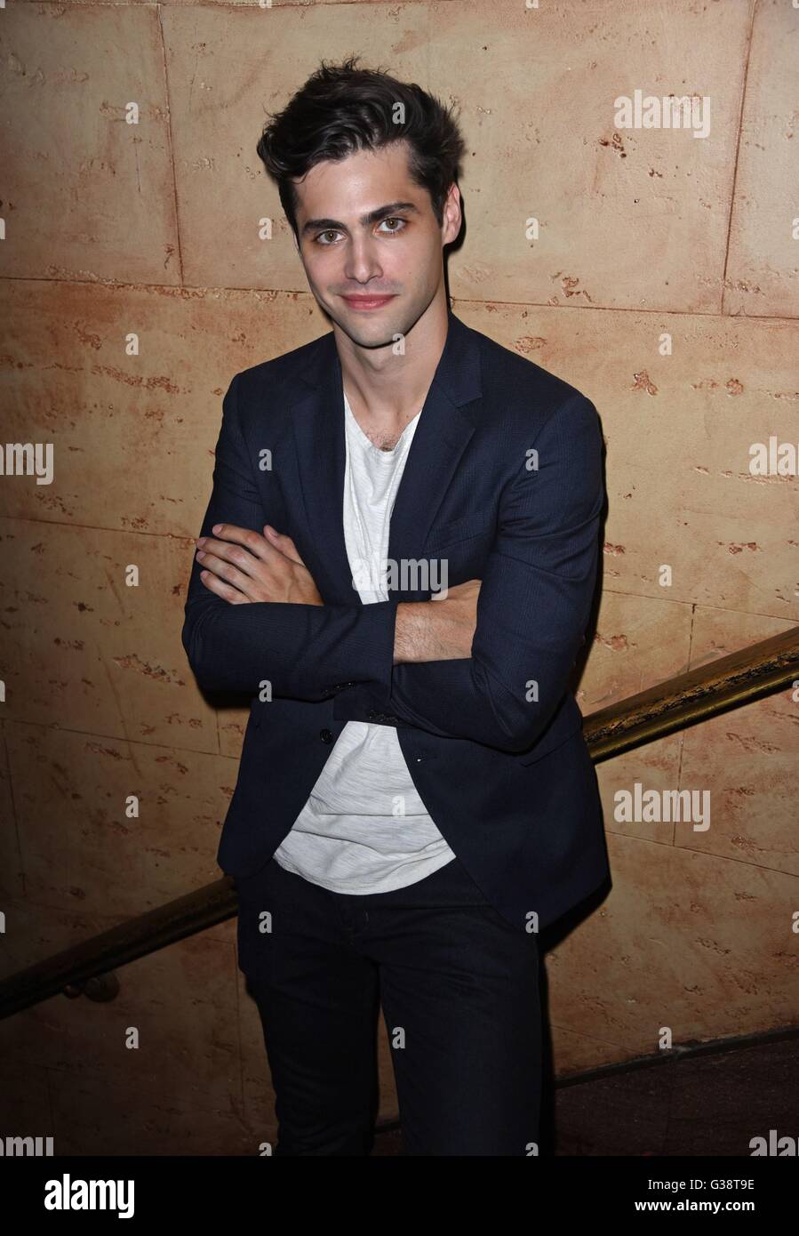 Matthew daddario Banque de photographies et d’images à haute résolution ...