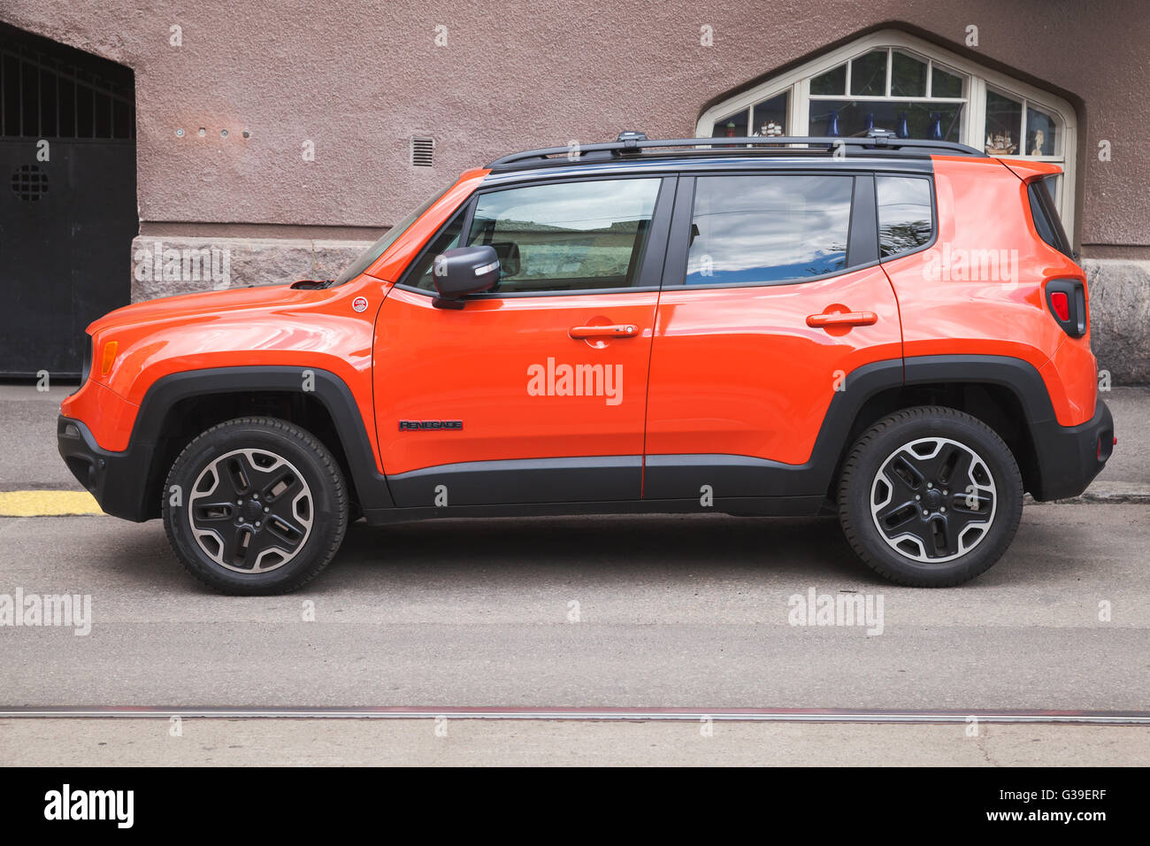 New jeep renegade 4x4 Banque de photographies et d’images à haute ...