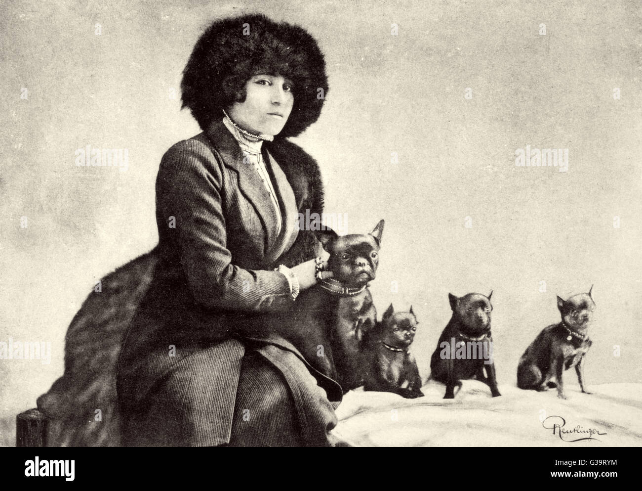 Sidonie gabrielle colette Banque de photographies et d’images à haute ...