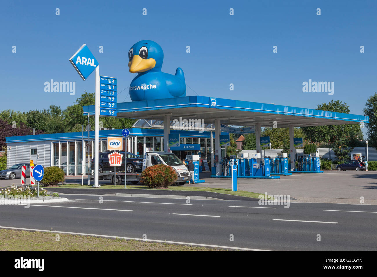 Aral Tankstelle Banque d'image et photos - Alamy