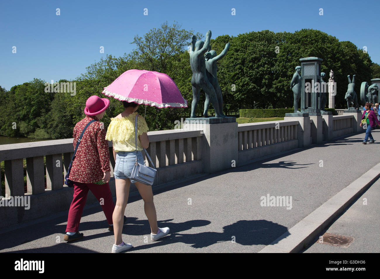 Parc de Sculptures de Vigeland, le plus grand parc de sculptures faites ...