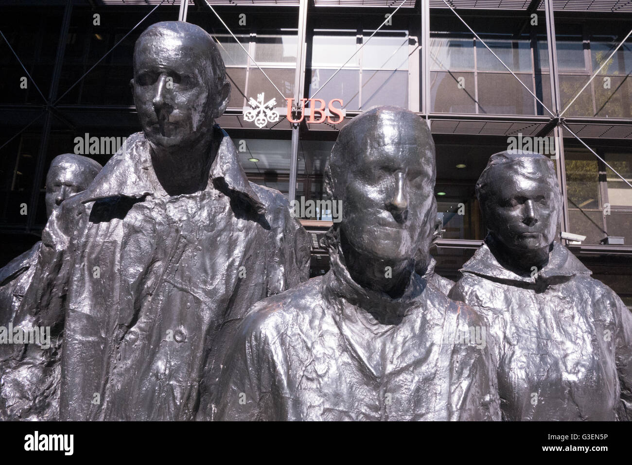 George segal rush hour sculpture Banque de photographies et d’images à ...