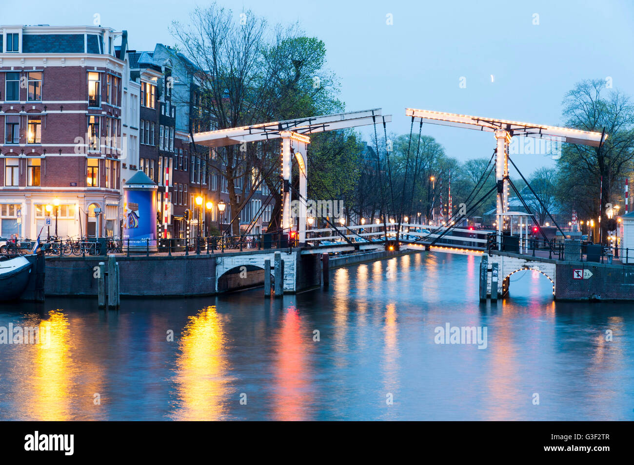 Pont élévateur Banque de photographies et d’images à haute résolution ...