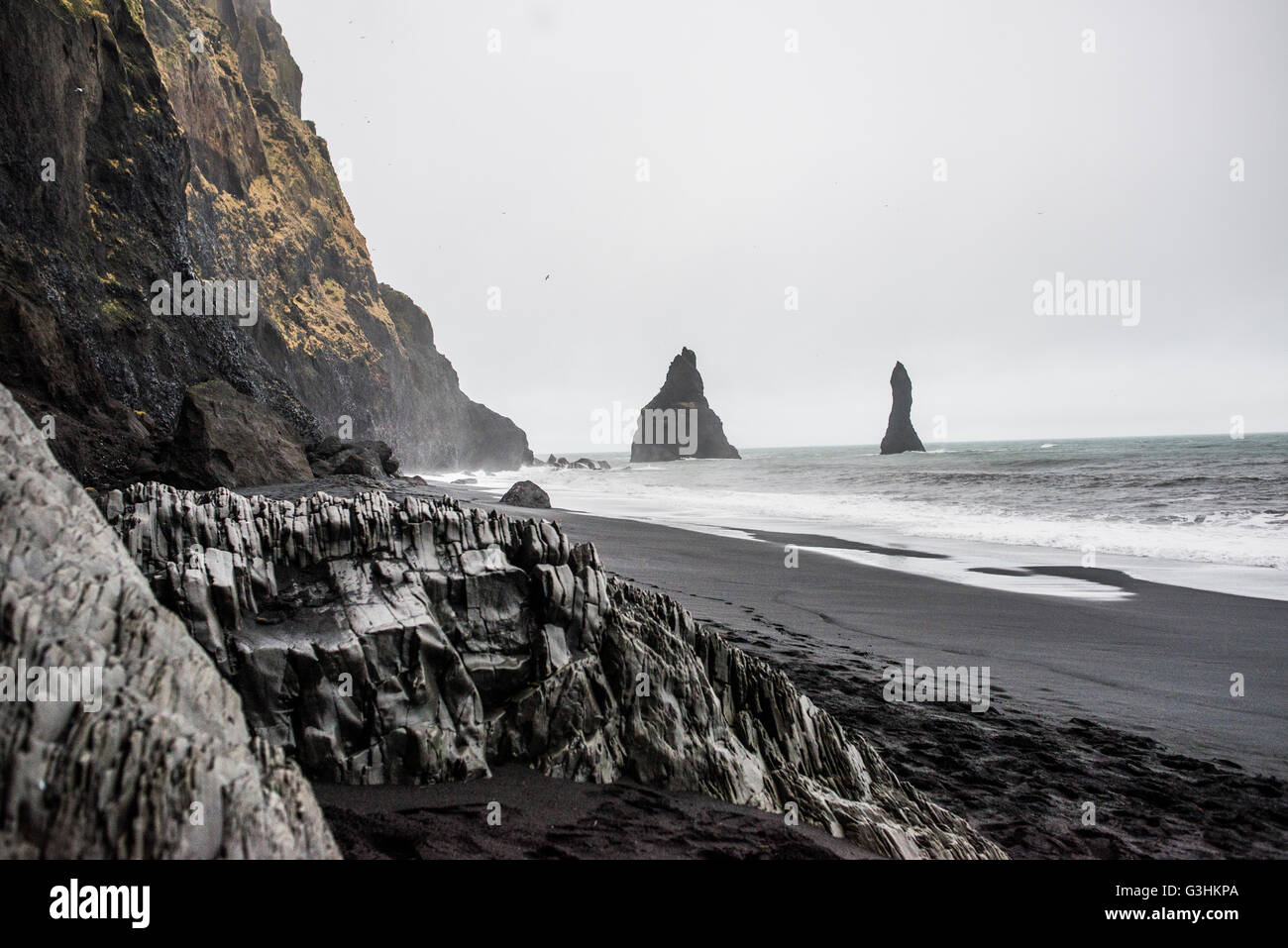 Sable volcanique plage noire Banque de photographies et d’images à ...