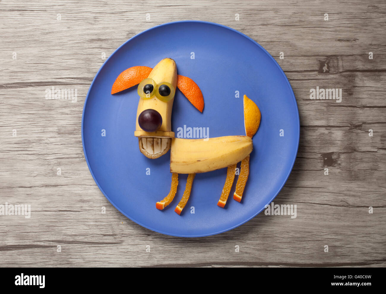 Banana dog Banque de photographies et d’images à haute résolution - Alamy