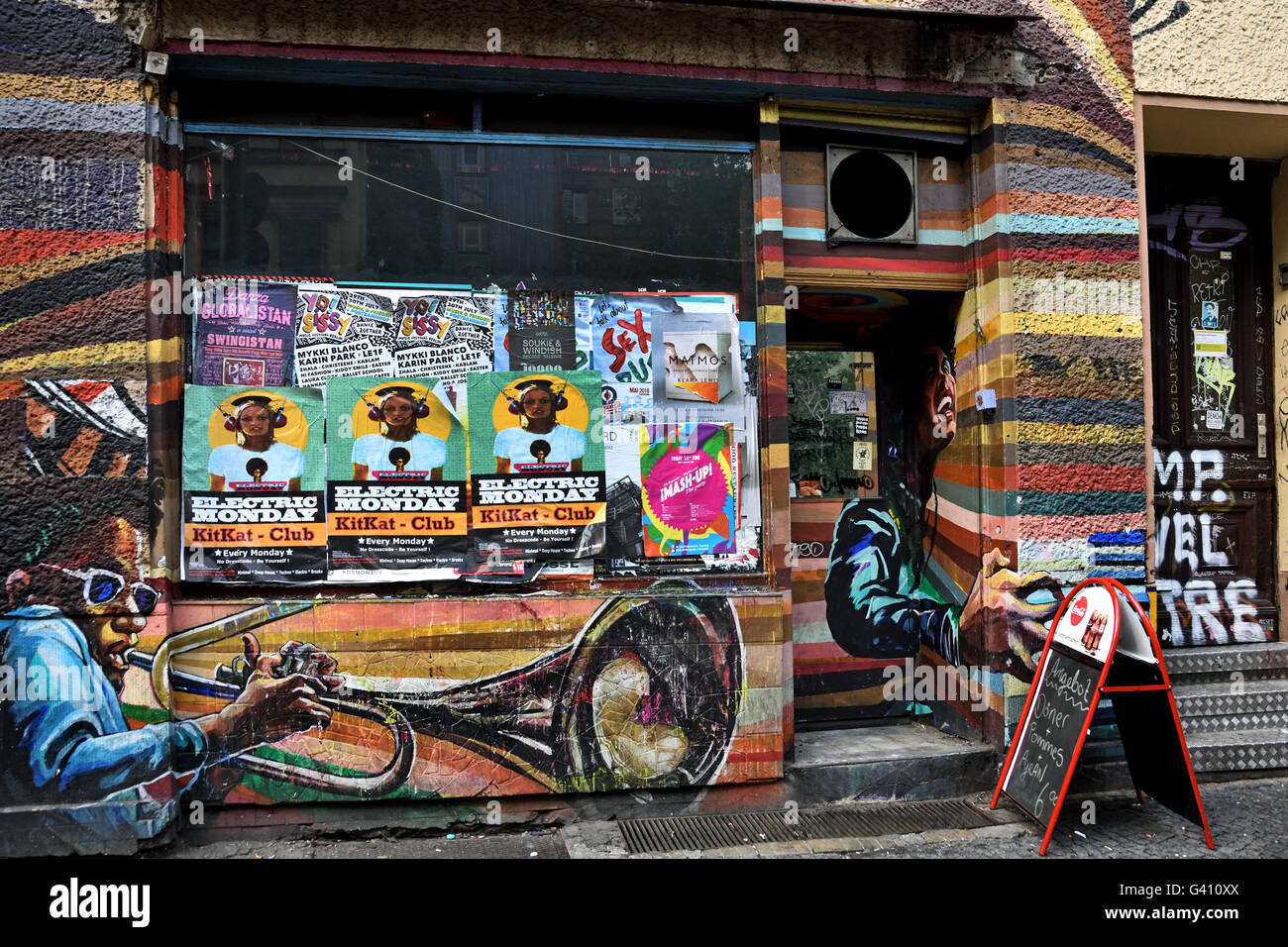 Kitkat berlin Banque de photographies et d’images à haute résolution ...