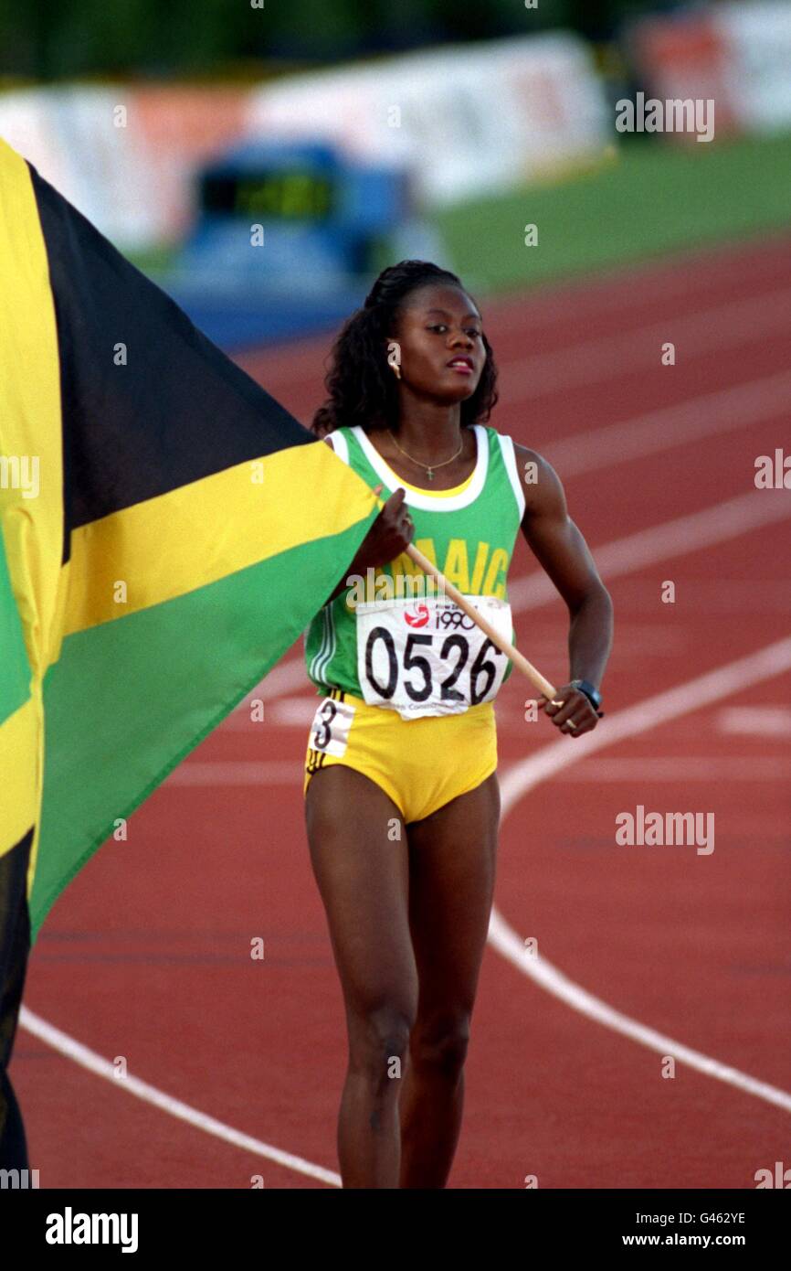 Finale féminine de 200 m; MERLENE OTTEY, JAMACIA. MÉDAILLÉ D'OR avec ...