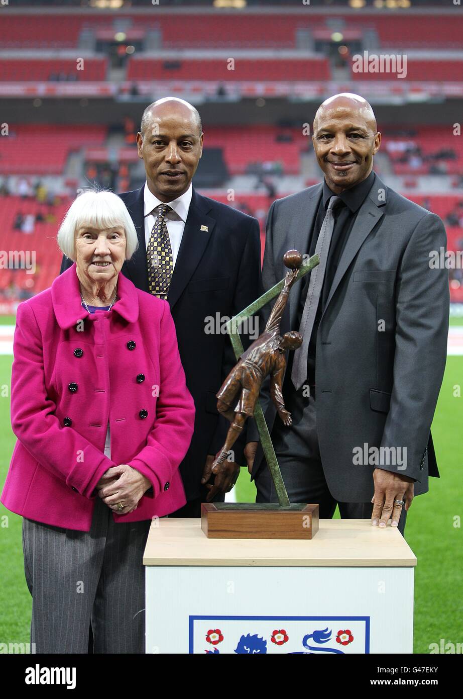 Premier footballeur professionnel Banque de photographies et d’images à ...