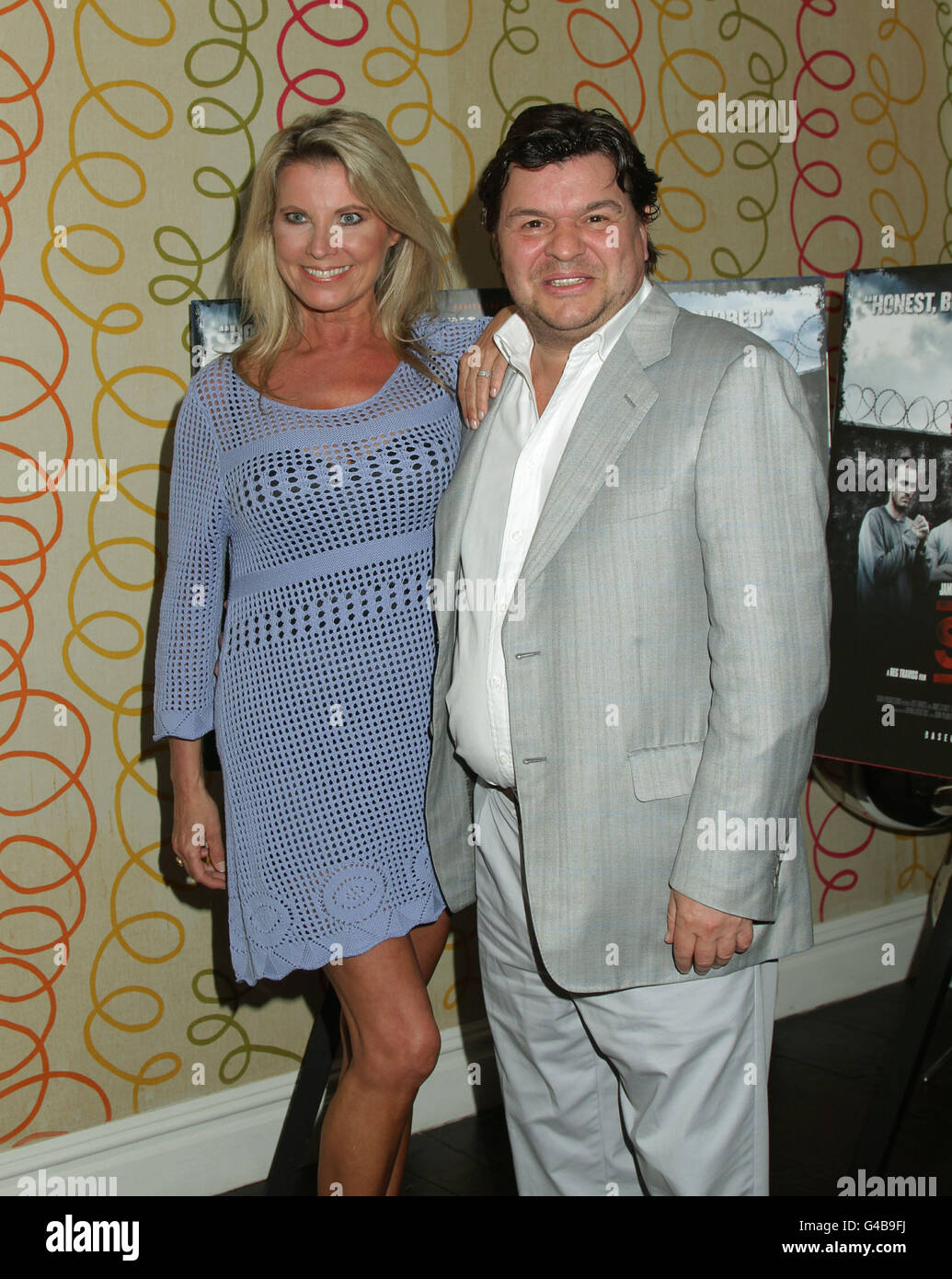 Jamie Foreman et sa femme Julie Dennis arrivent pour la première de ...