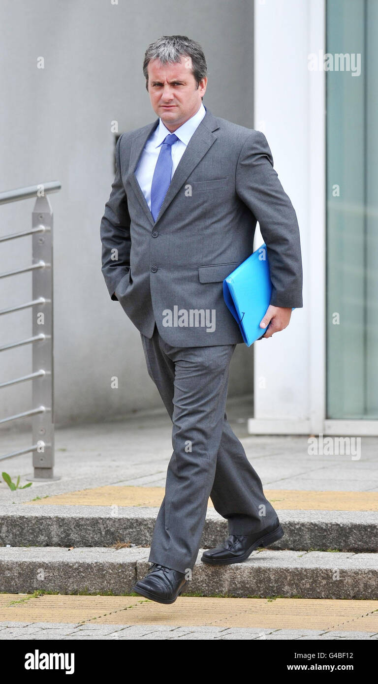 Affaire anthony cross court Banque de photographies et d’images à haute ...