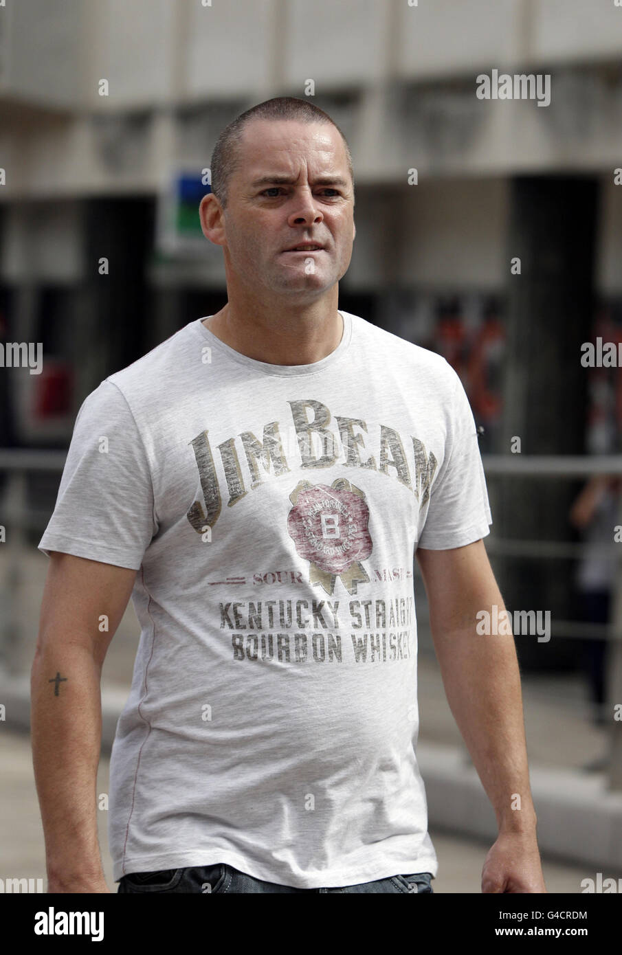 Ralph Bulger, le père de James Bulger, arrive à la cour de la Couronne ...