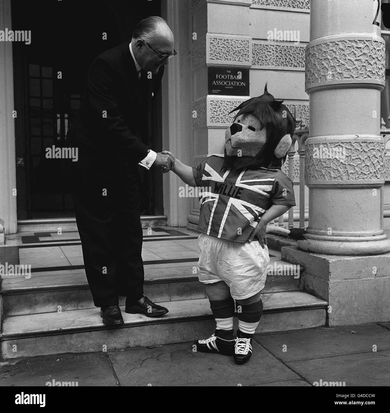 George claydon Banque de photographies et d’images à haute résolution ...