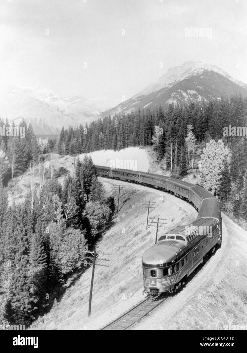 Montreal train Banque d'images noir et blanc - Alamy