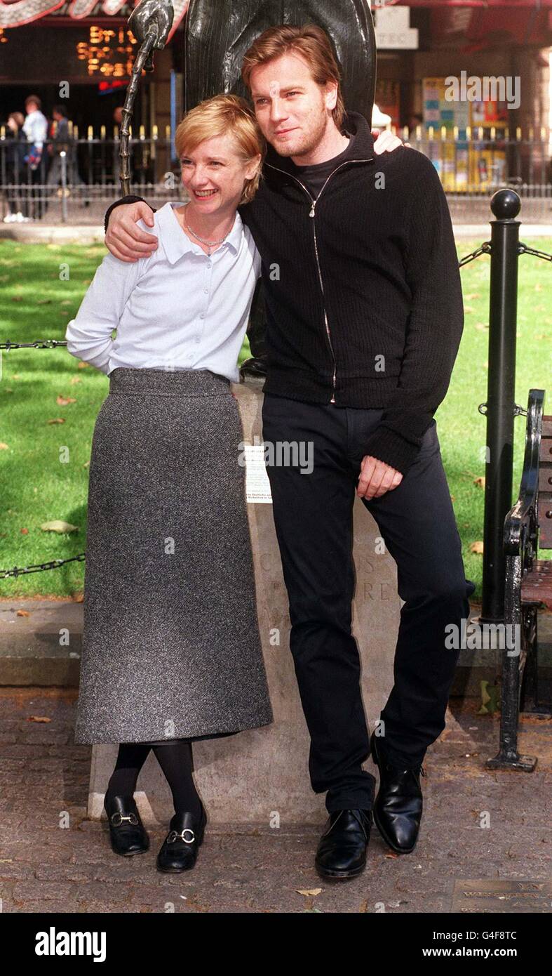Ewan mcgregor et jane horrocks stars du film britannique Banque de ...