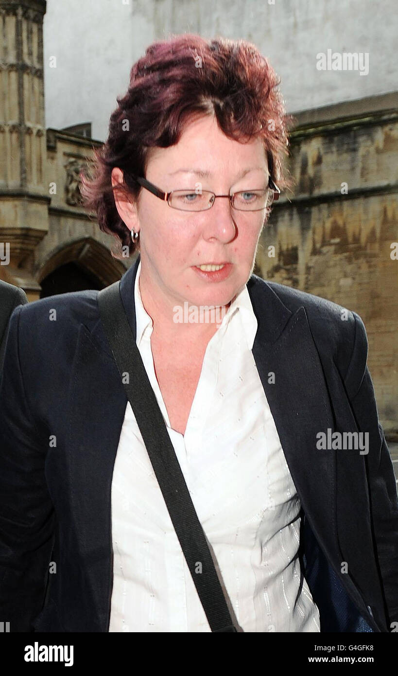 Deborah hunt court case Banque de photographies et d’images à haute ...