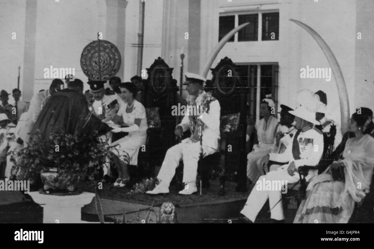 Visite du commonwealth de la reine elizabeth ii au sri lanka Banque de ...