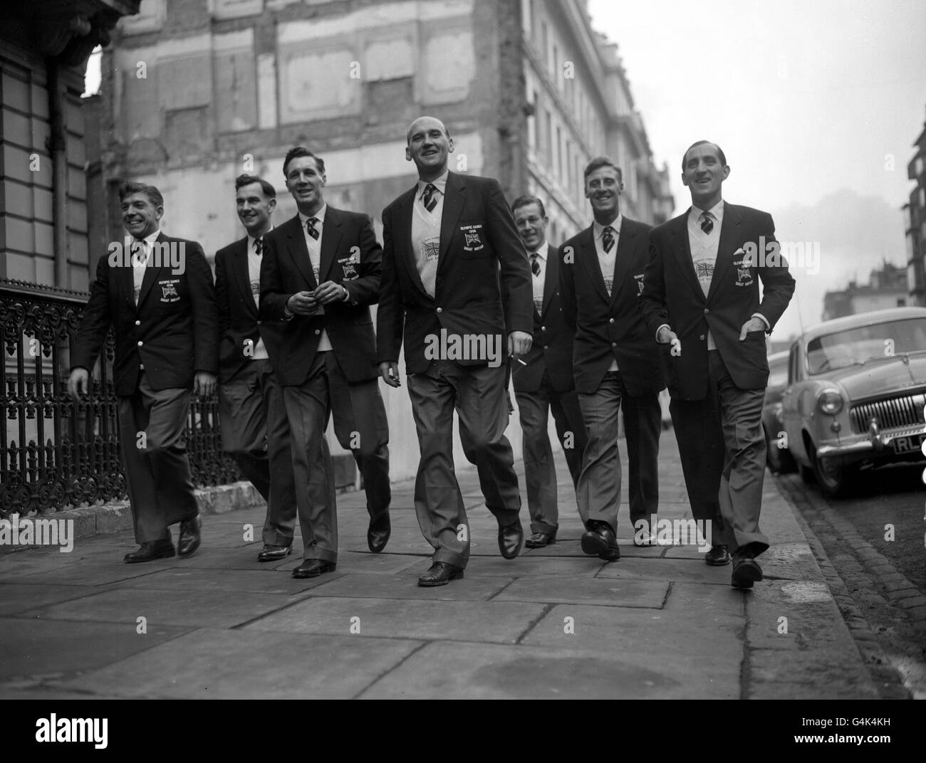 Football derek adams Banque d'images noir et blanc - Alamy