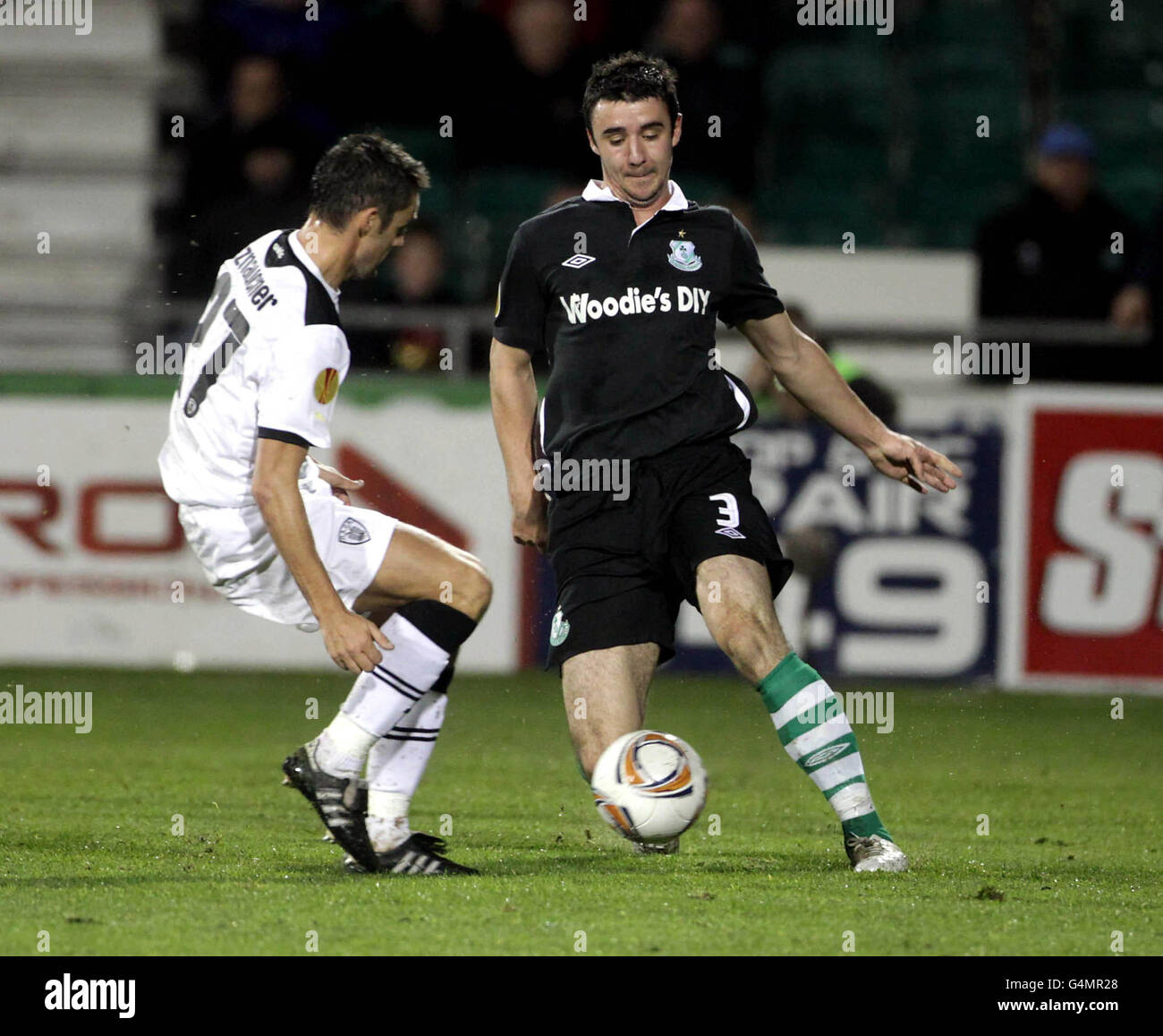 Shamrock rovers v paok salonika Banque de photographies et d’images à ...