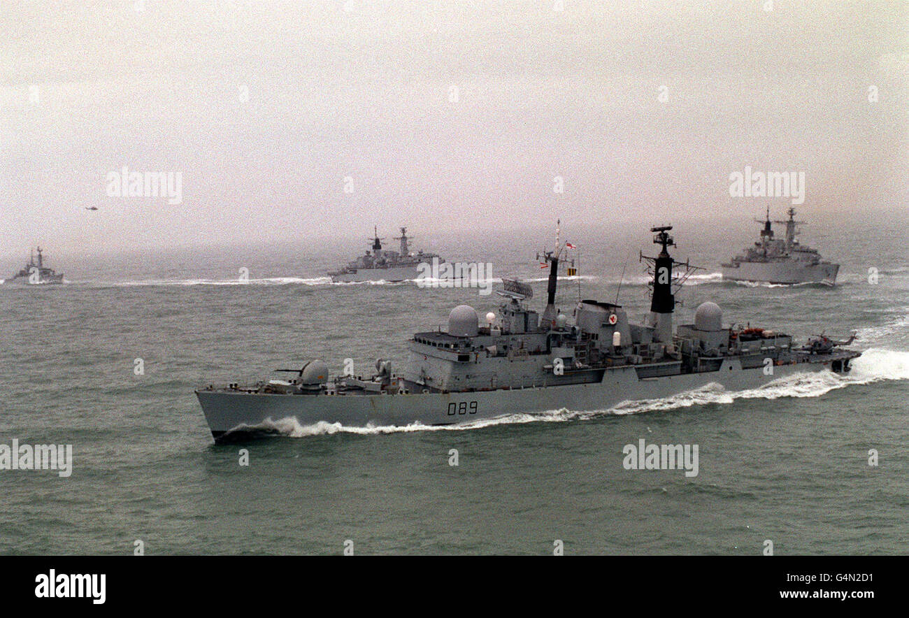 Hms exeter Banque de photographies et d’images à haute résolution - Alamy