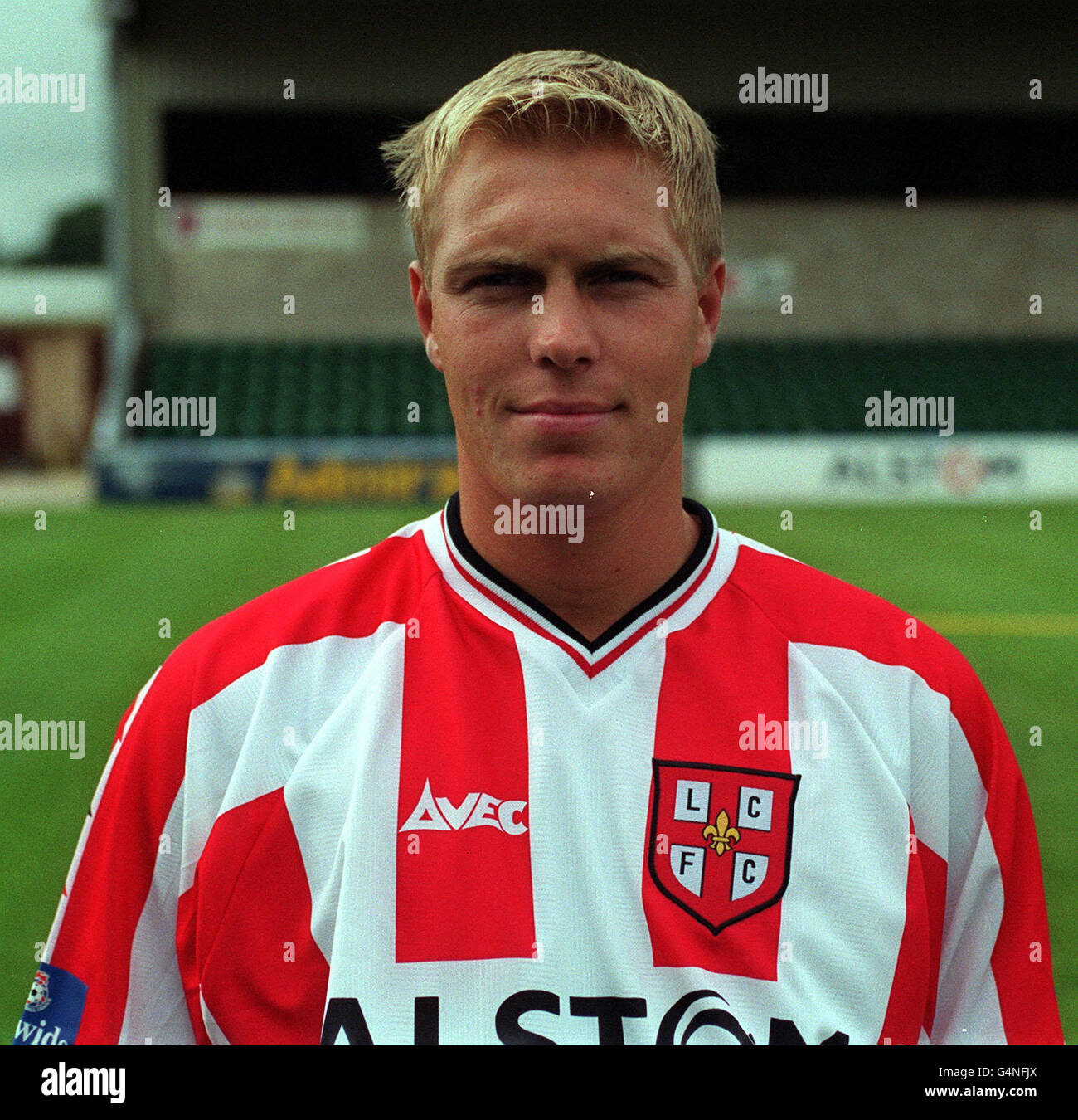 Tony battersby du club de football de la ville de lincoln Banque de ...