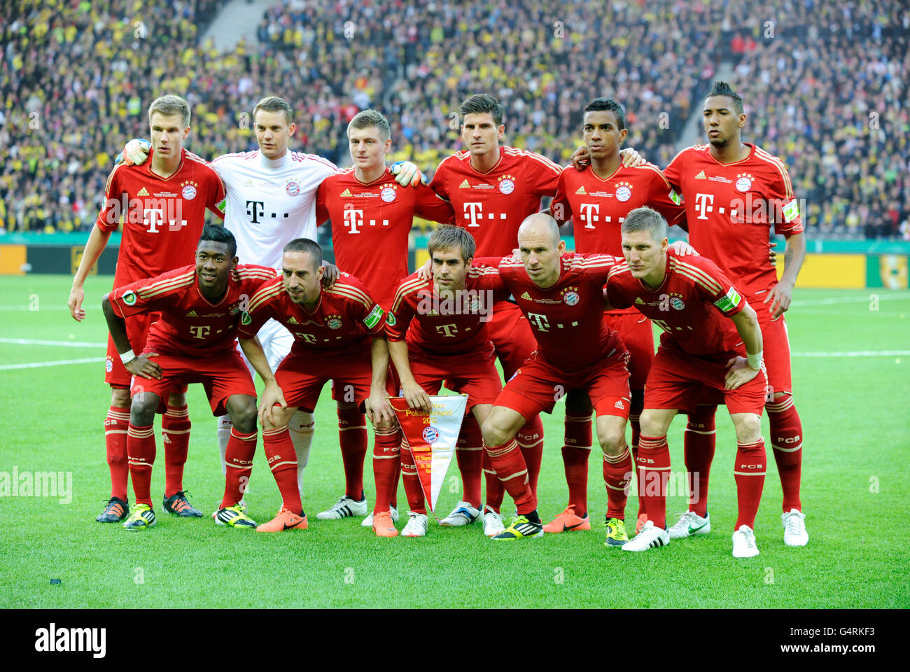 Bayern Munich Team Group Photos & Bayern Munich Team Group Images - Alamy