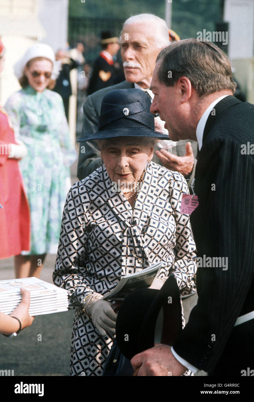 Princess alice of athlone Banque de photographies et d’images à haute ...